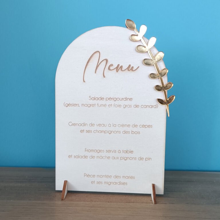 Menu de table en bois personnalisé - Arche | 1000moments